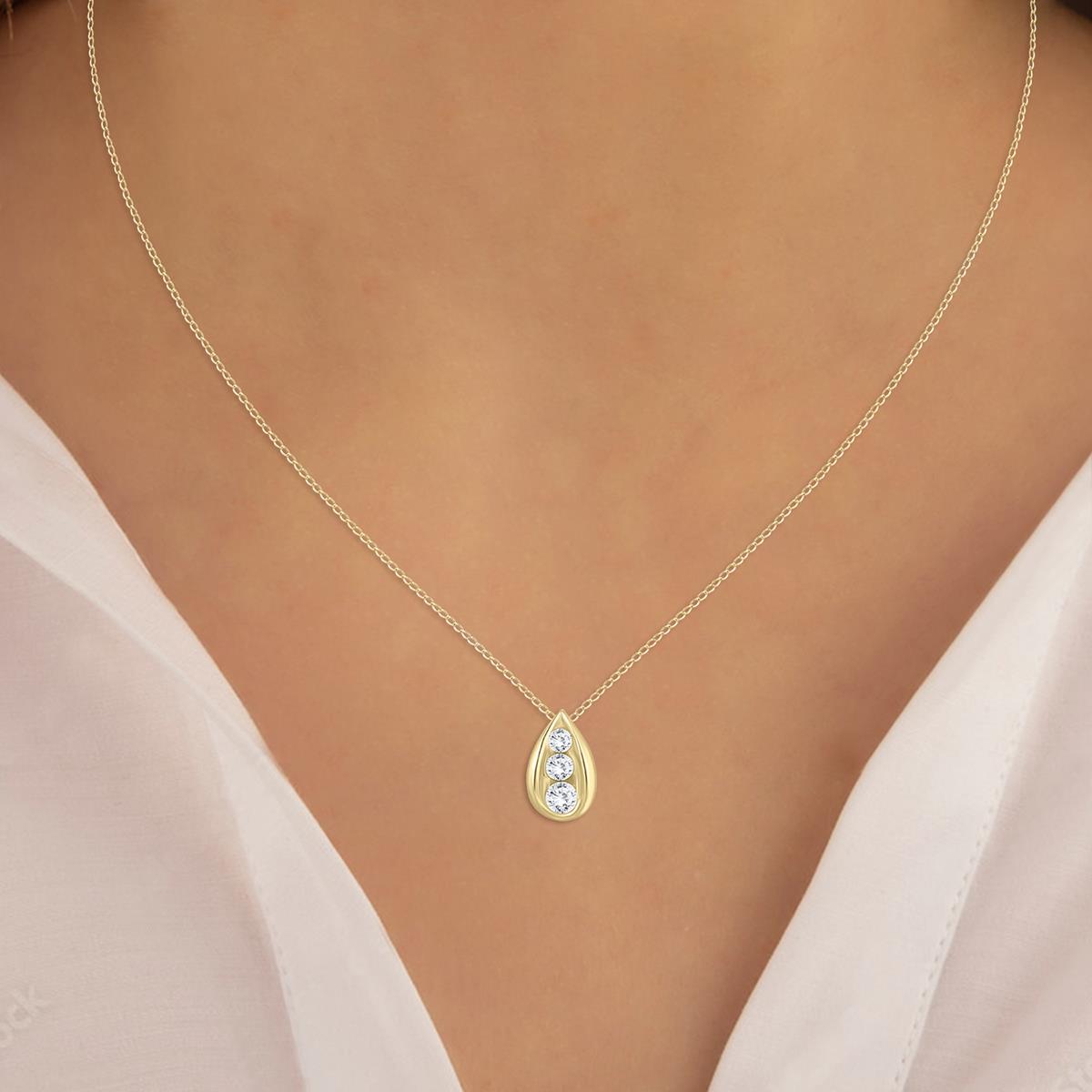 1/2 CTW Three Stone Natural Diamond Tear Drop Pendant in 14K Yellow ...